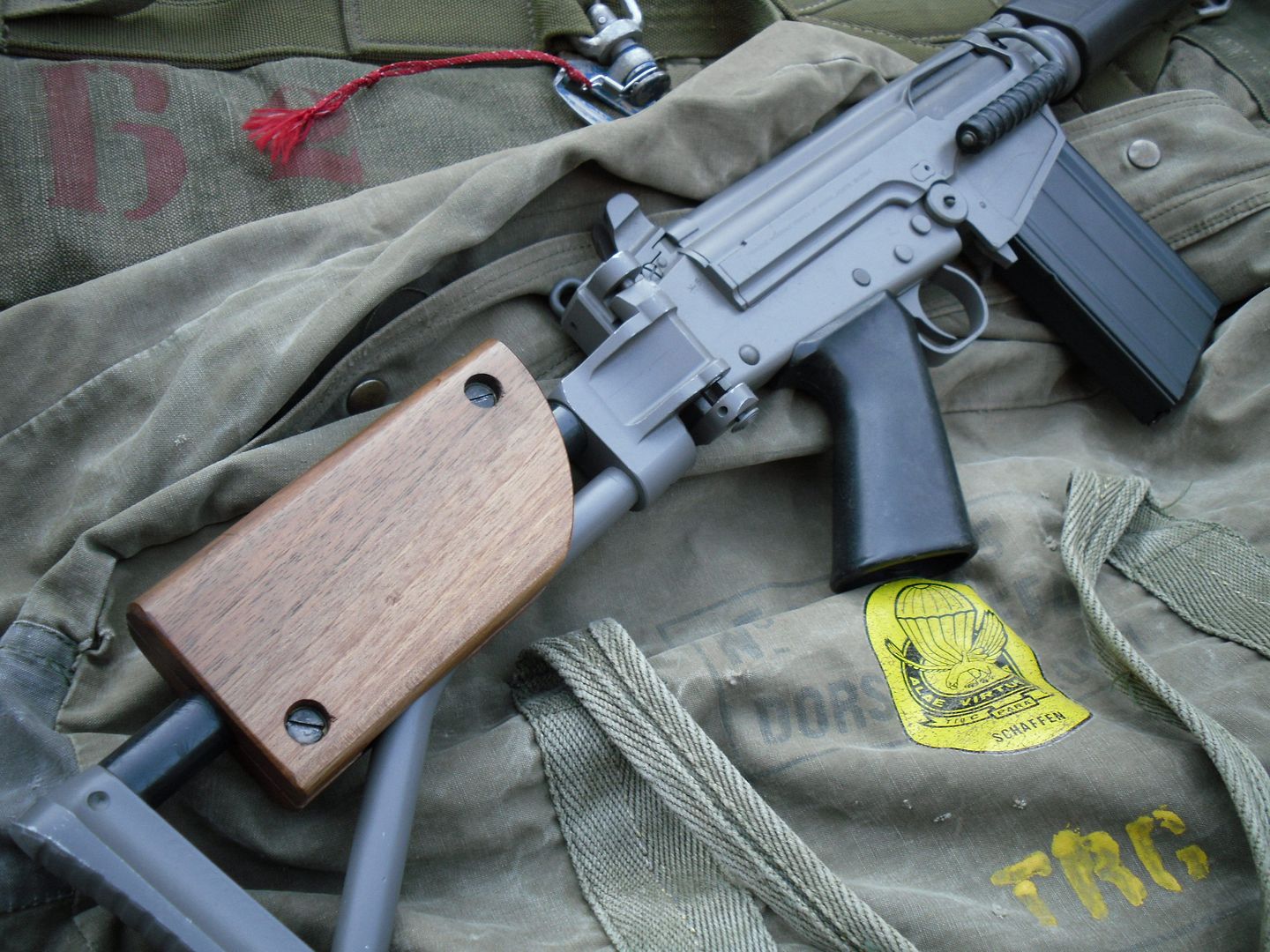 ended Auction, rare FAL M3 wooden cheekrest, ABL 1Bn Belgian Para ...