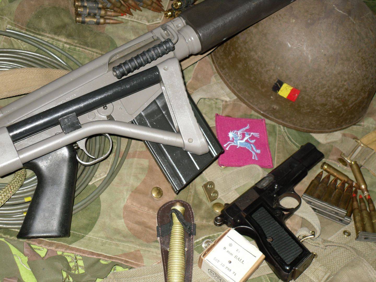 FN FAL Belgian Army M1 and M3 model. Also Minimi and MAg58 | FN Herstal ...