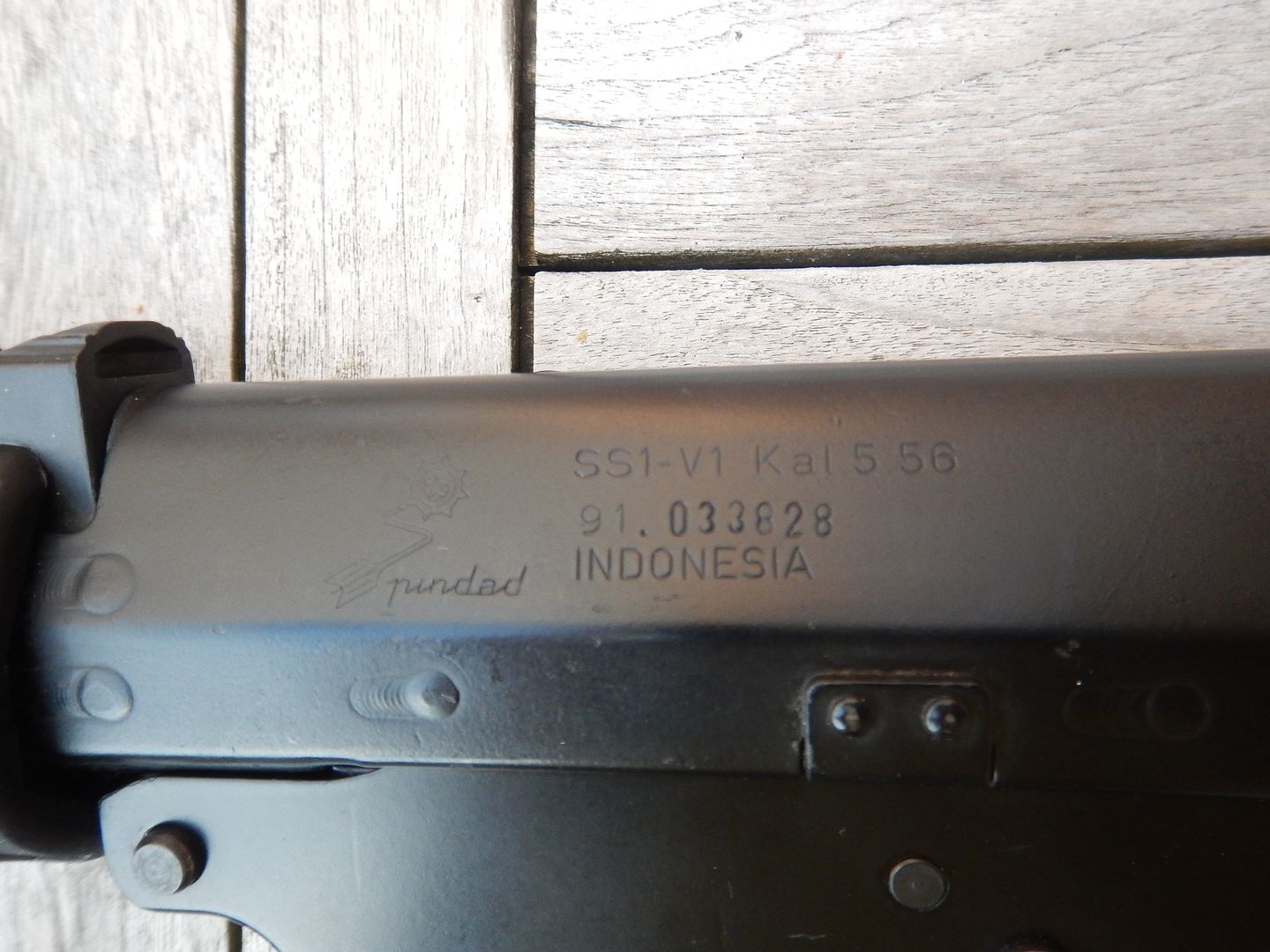 Rare Belgian Army FN FNC M3 versus original indonesian Pindad SS1 V1 ...