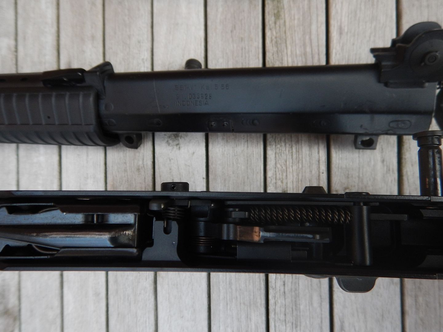 Rare Belgian Army FN FNC M3 versus original indonesian Pindad SS1 V1 ...