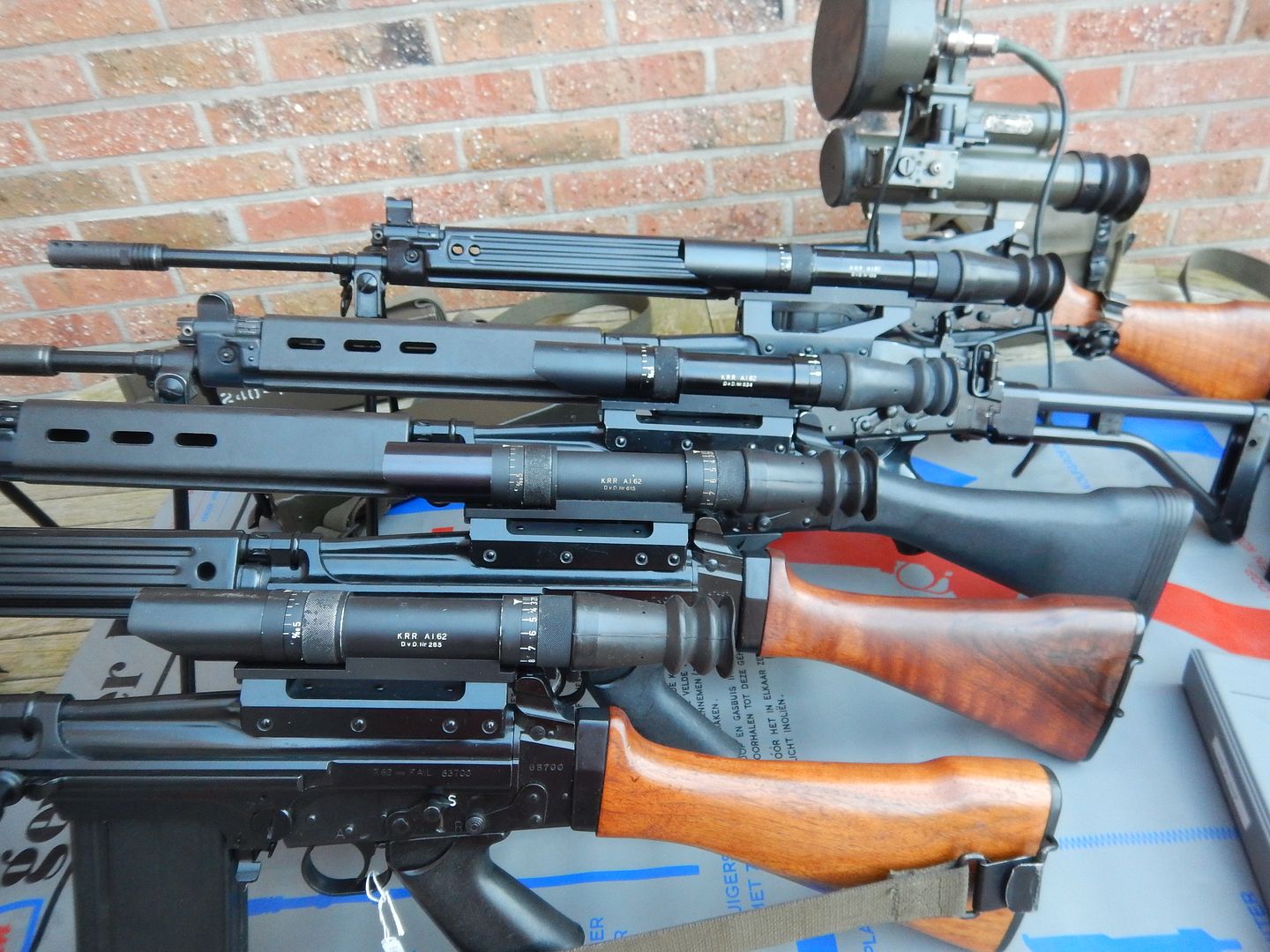 Dutch FN+AI FAL snipers, just great to see... Pure Porn | Gunboards Forums