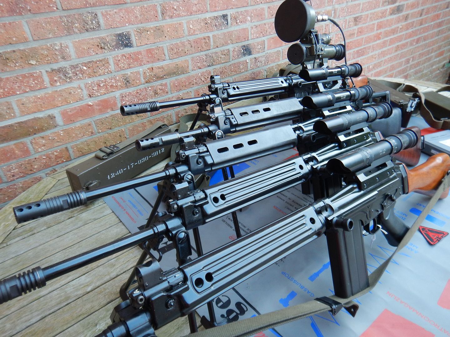 Dutch FN+AI FAL snipers, just great to see... Pure Porn | Gunboards Forums