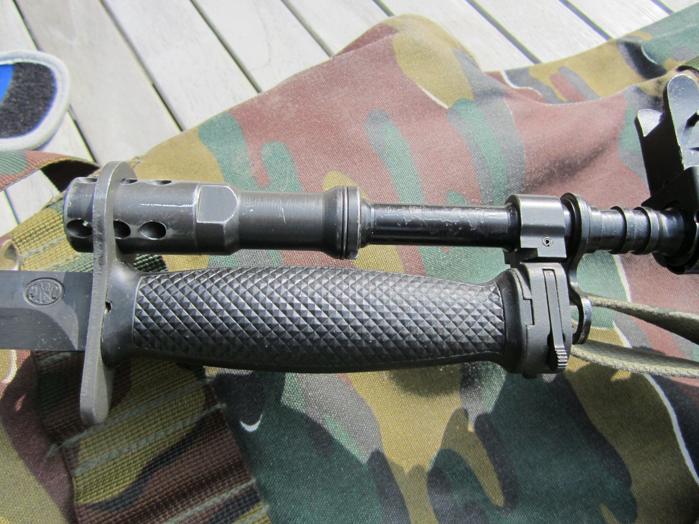 The ultimate info thread on the Belgian Army FNC M3 rifle, accesoiries ...