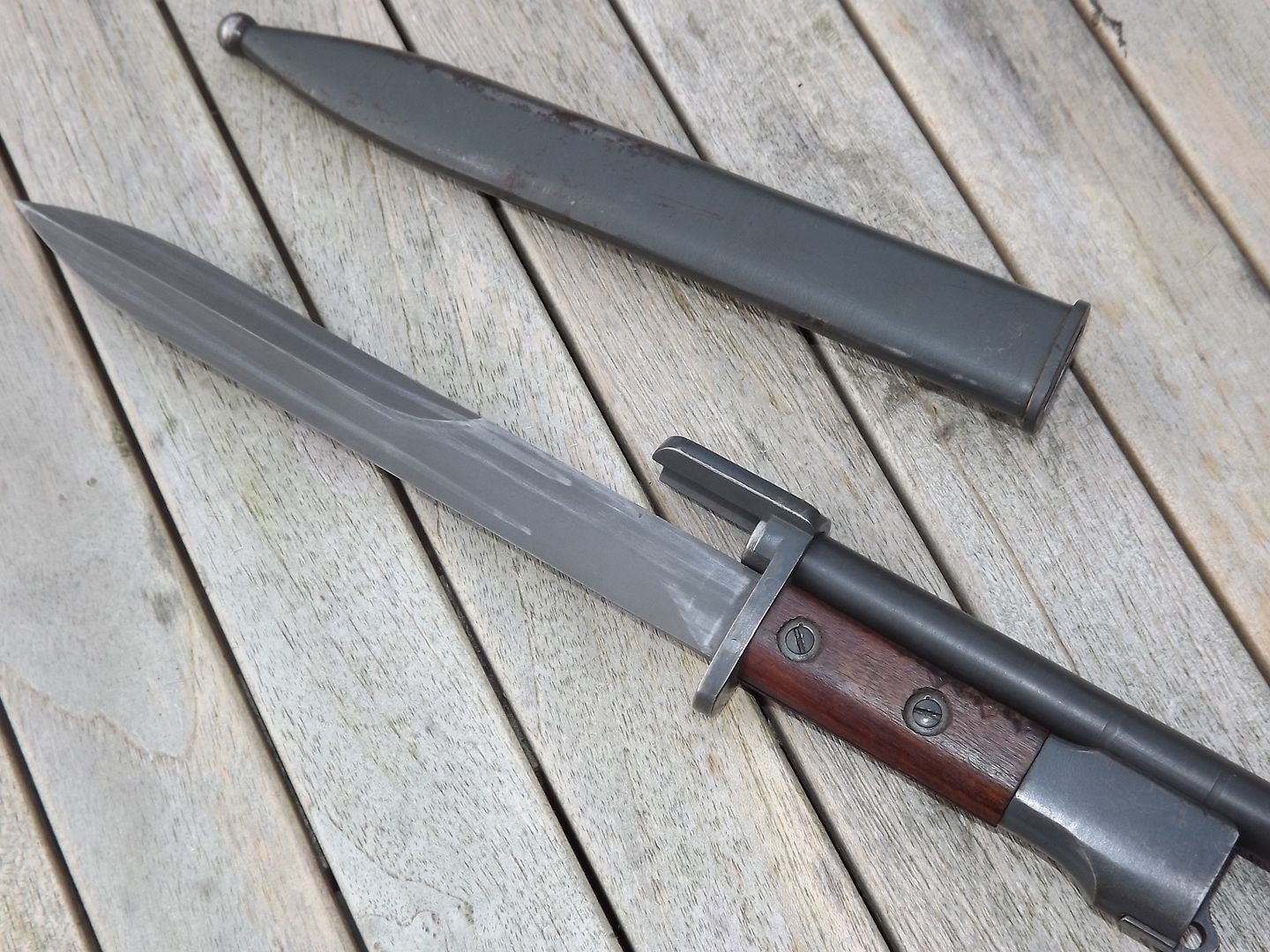 Auction Rare 1958 FN FAL bayonet, Force Publique Congo | The FAL Files