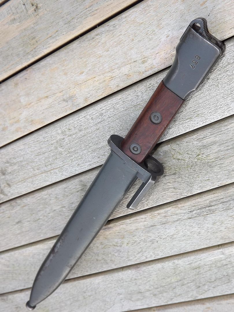 Auction Rare 1958 FN FAL bayonet, Force Publique Congo | The FAL Files