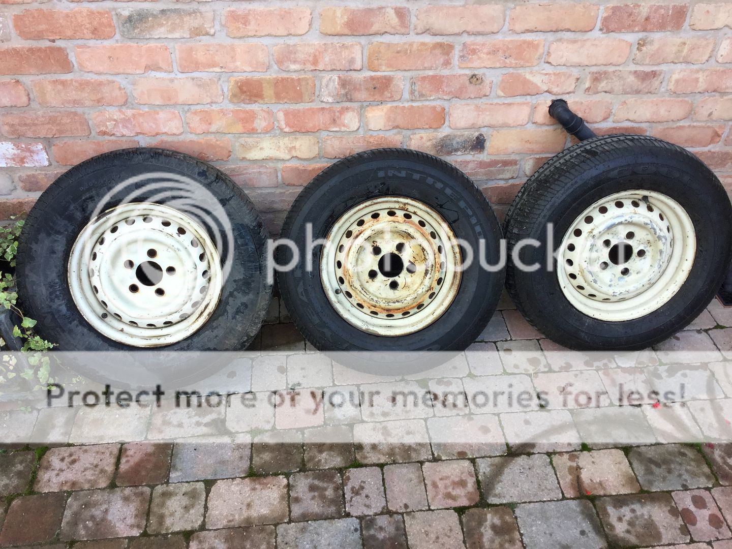 Narrow 5 wheels and tyres | Volkswagen Type 2 Early Bay Forum