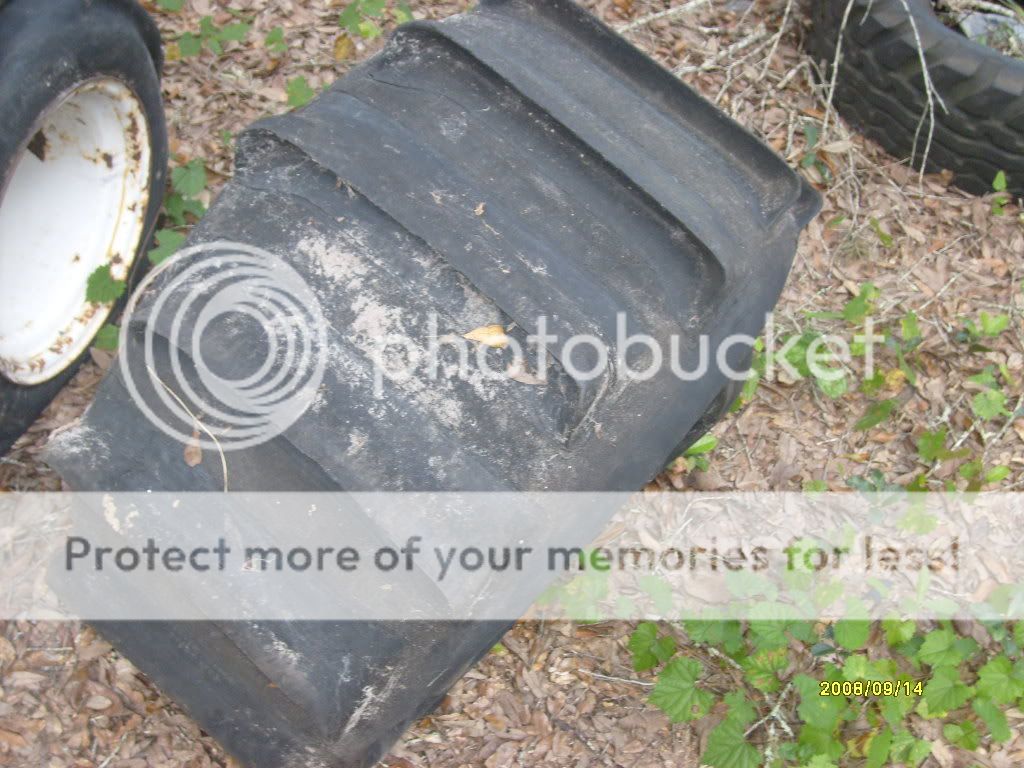 Custom Cut 44" Boggers | Pirate 4x4