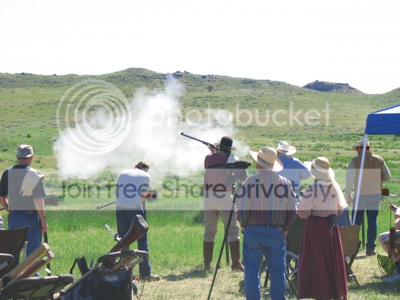 Quigley knife show and shoot pictures. | BladeForums.com