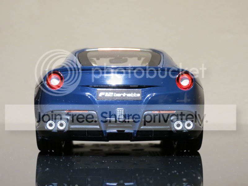 Ferrari F12 Berlinetta Blu Pozzi - Originale Modelle - Modelcarforum